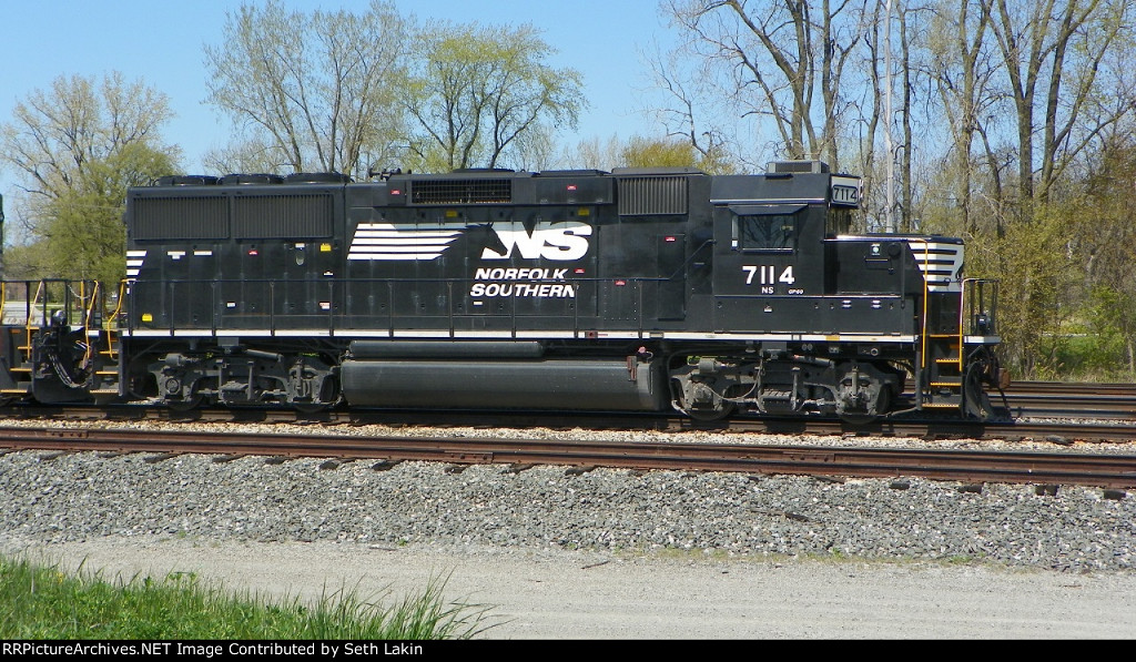 NS 7114